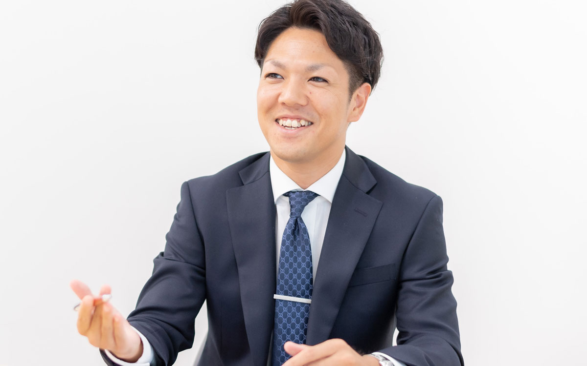 スタッフ紹介 | スカイエステート株式会社